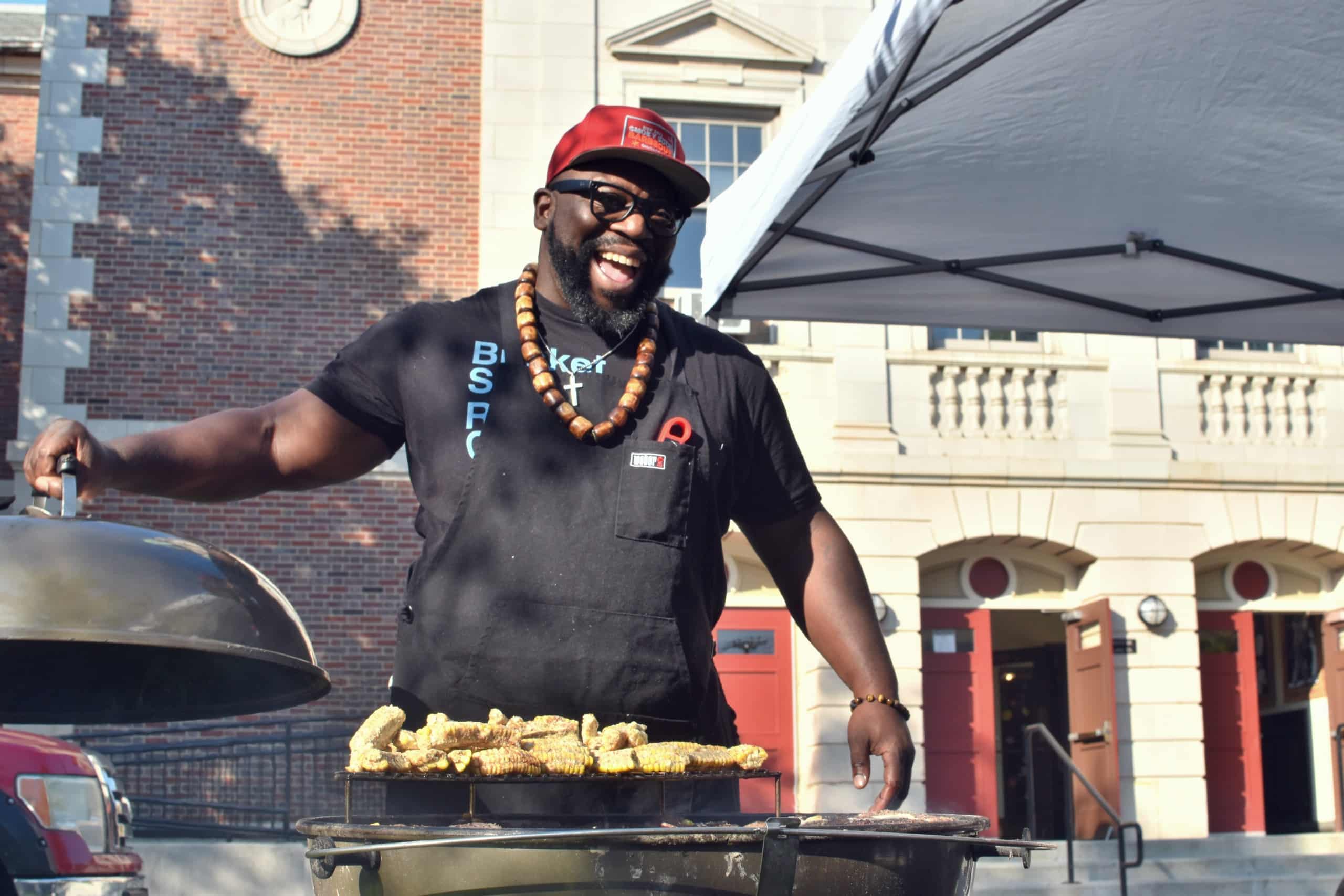 Pitmaster Daniel Hammond Schools Austin on the Art of the Perfect ...
